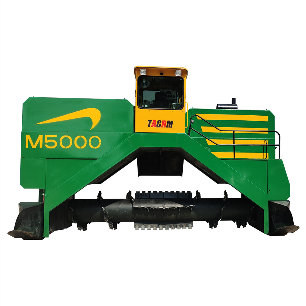 M5000 windrow compost turner